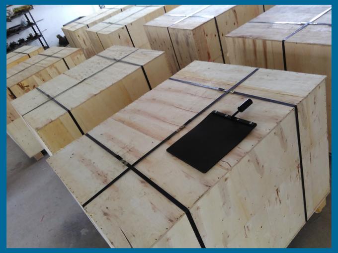 LH109W03 Fire beater, fire swatter, rubber fire flapper with wooden ...